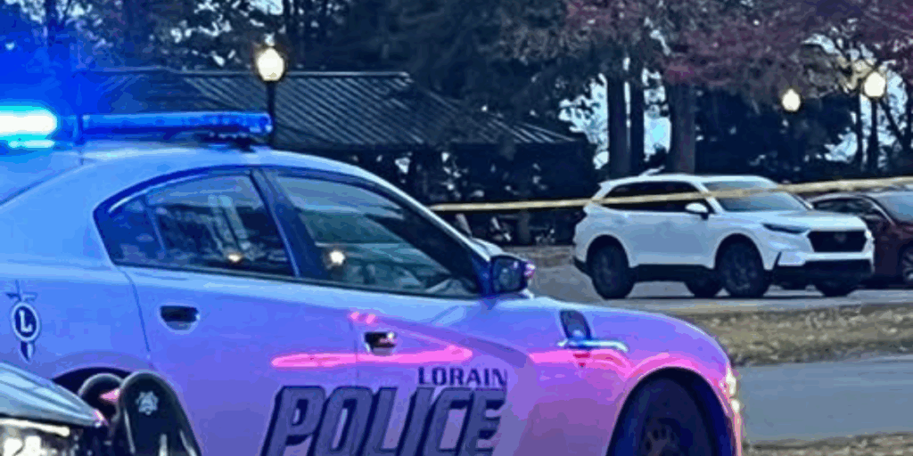 Heavy Police Presence Reported Near Lakeview Beach Following Possible ...